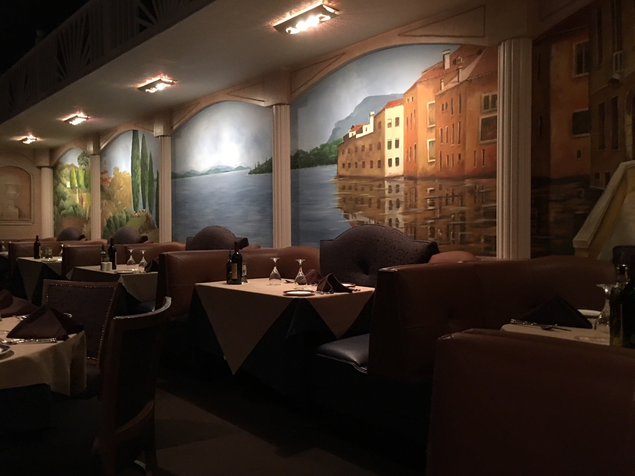 Bella Fiore Restaurante & Modelo's Bar & Grill – Norwich, CT | Fine ...